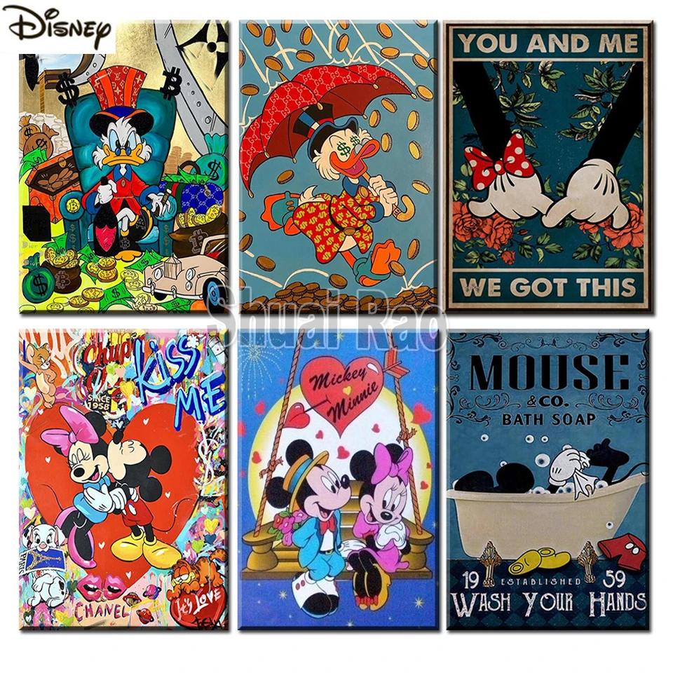 Mickey Mouse Hands Diamond Wallpaper