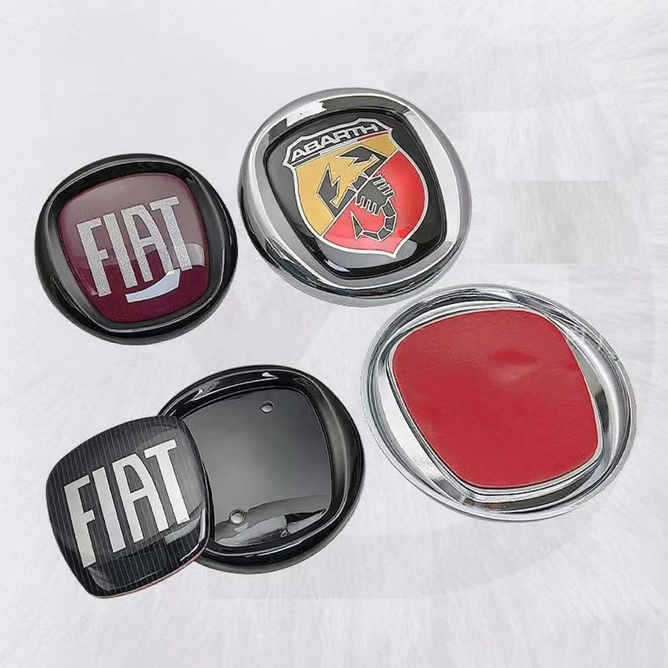 Fiat 500 Logo Badge
