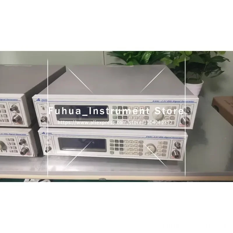 1 pcs IFR / Marconi 2025 RF Signal Generator, 9 kHz to 2.51 GHz ...