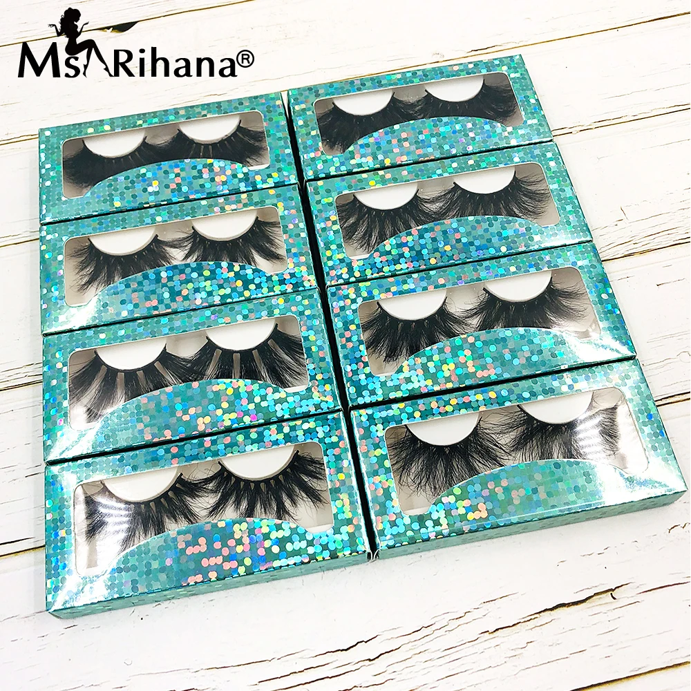 False Eyelashes In Box