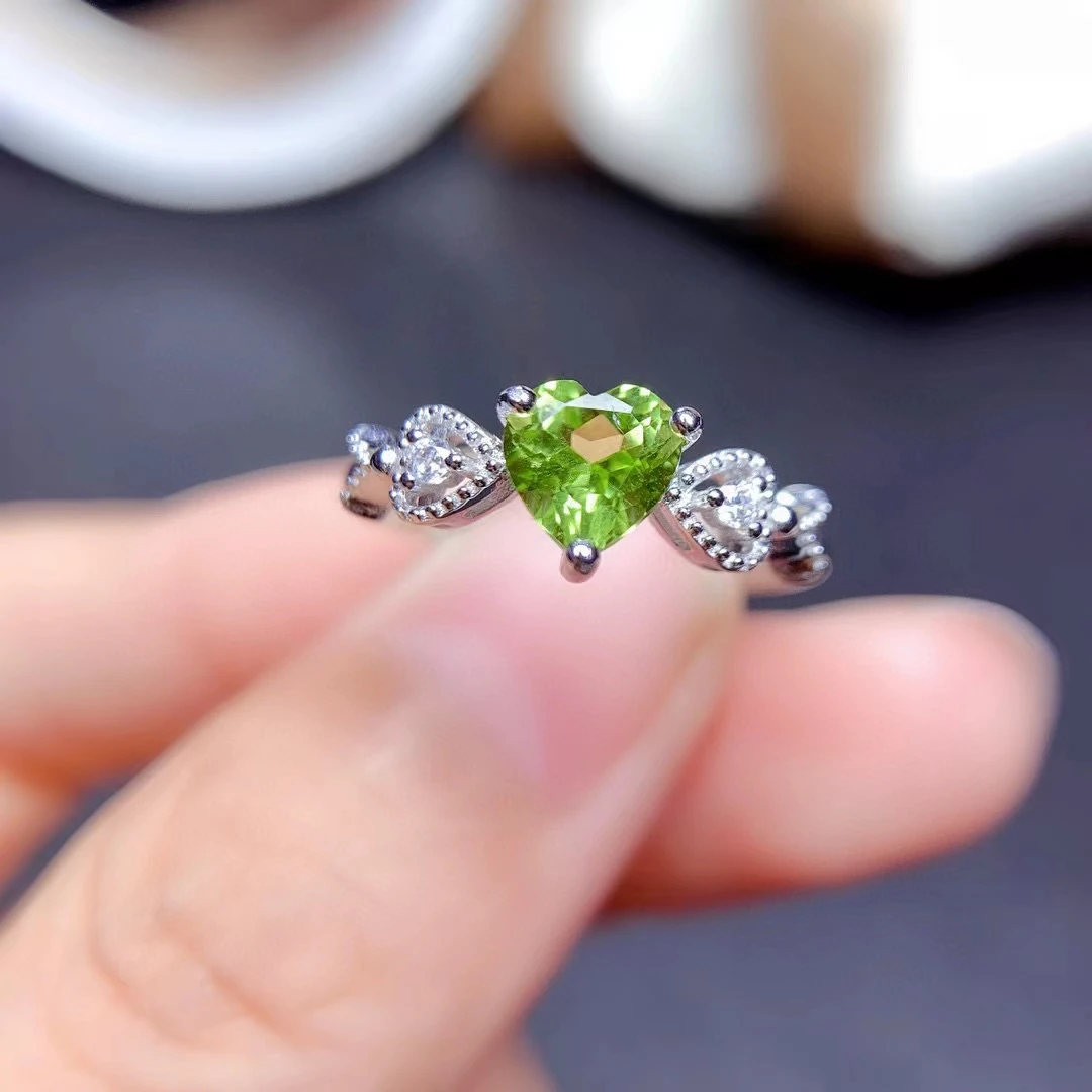 Colifelove Romantic Heart Gemstone Ring 6mm Vvs Grade Natural Peridot ...