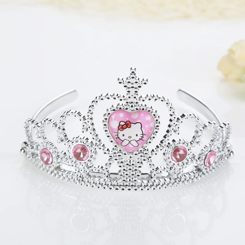 Hello Kitty With Crown