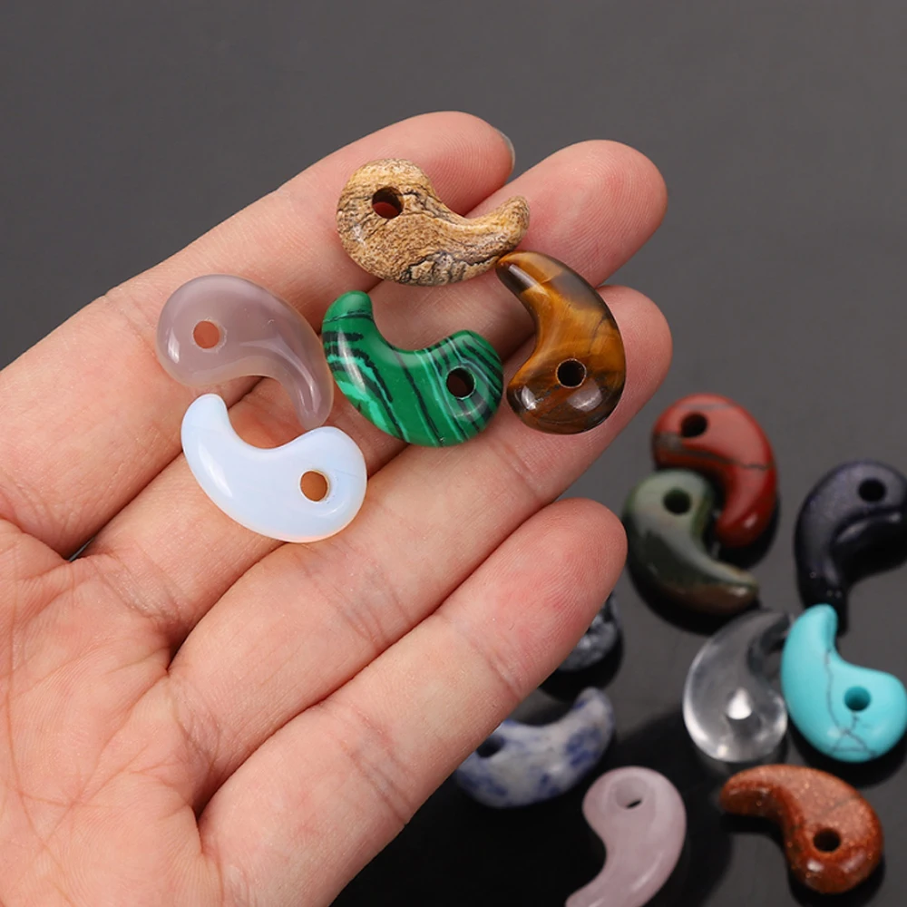 Natural-Stone-Magatama-Pendant-Yin-and-Yang-Tai-Chi-Shape-Healing ...