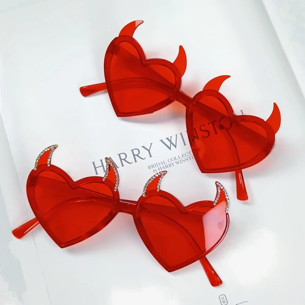 Gafas de sol con forma de corazón y orejas de diablo para mujer y ...