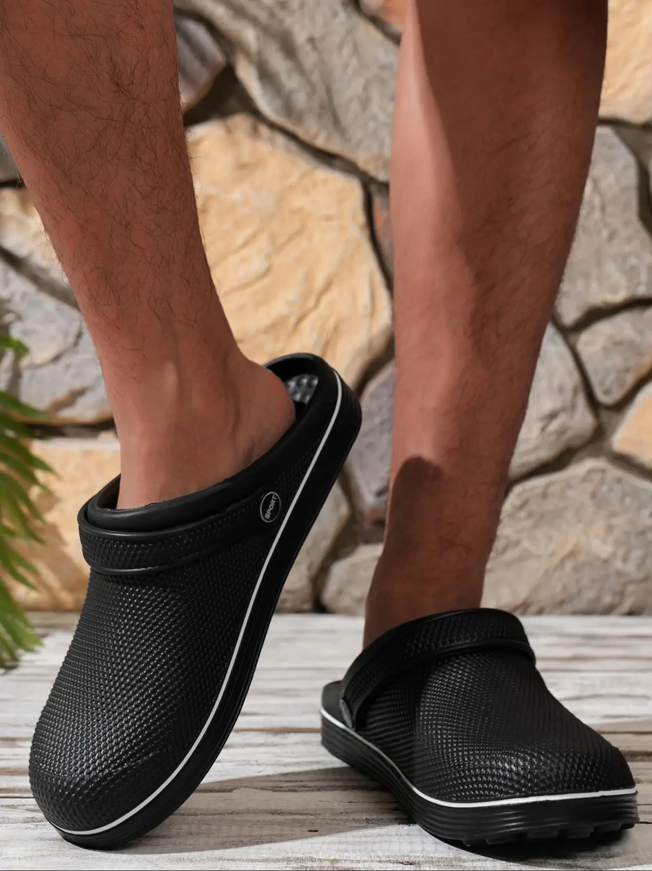 Men's Flat-Soled Clogs Are Breathable, Comfortable, Non-Slip, Wear ...