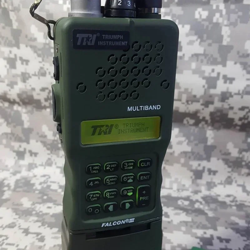 Off the shelf, the latest 15W, TRI AN/PRC-152 all metal multi band ...