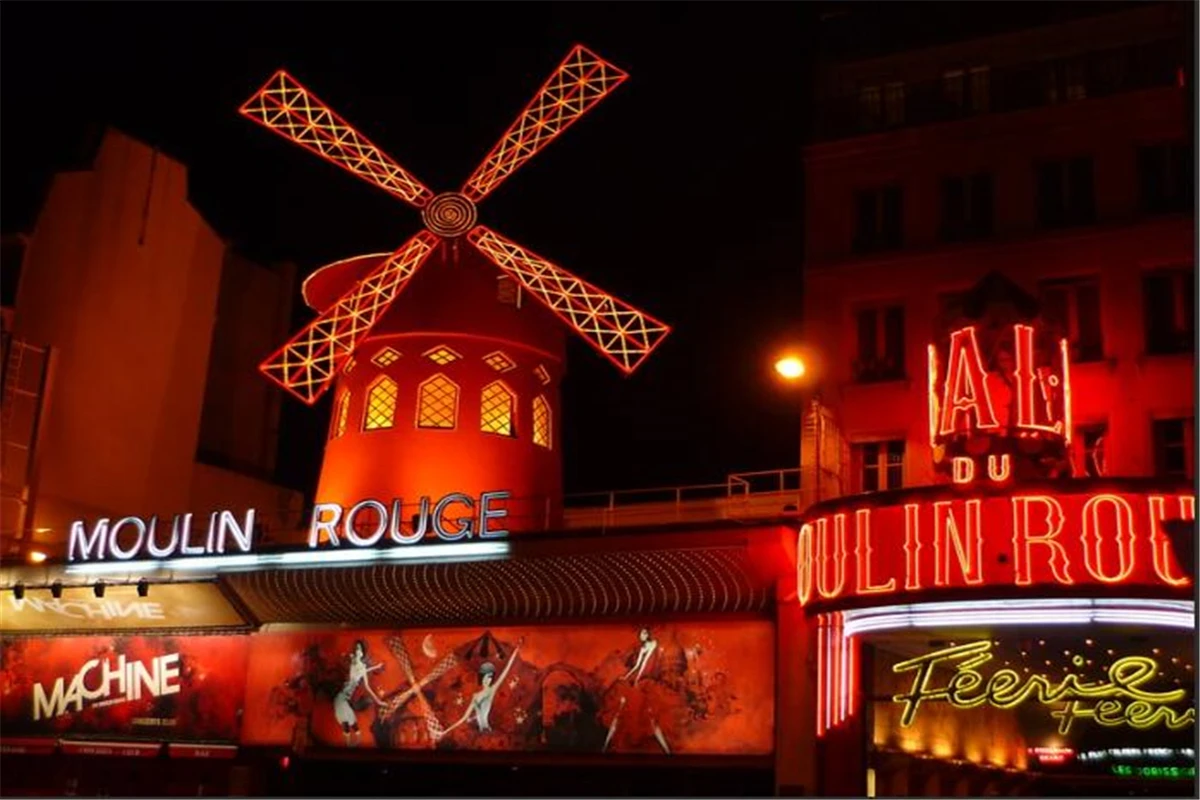 Moulin Rouge Backdrop