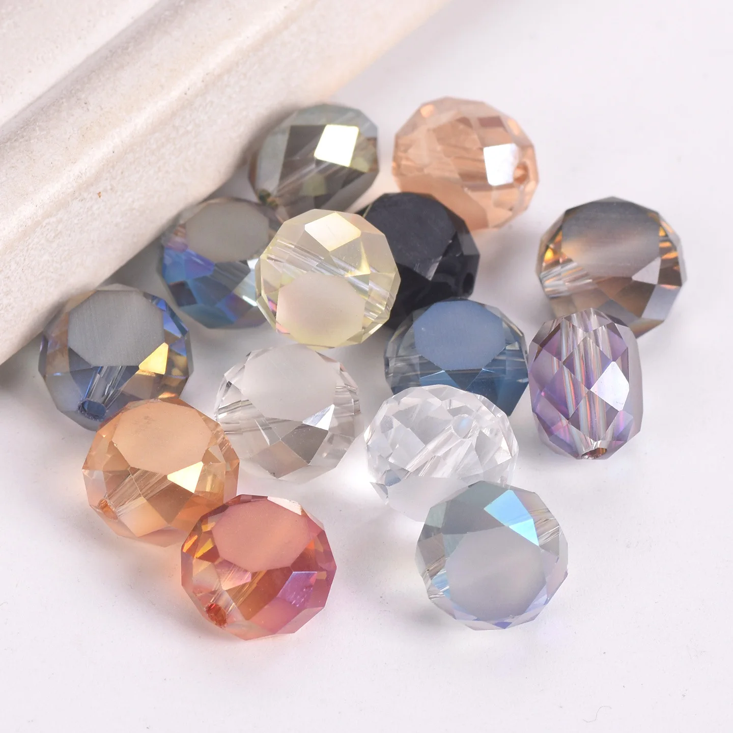 10pcs Flat Round (Rondelle) 12mm 14mm Faceted Crystal Glass Loose Beads ...