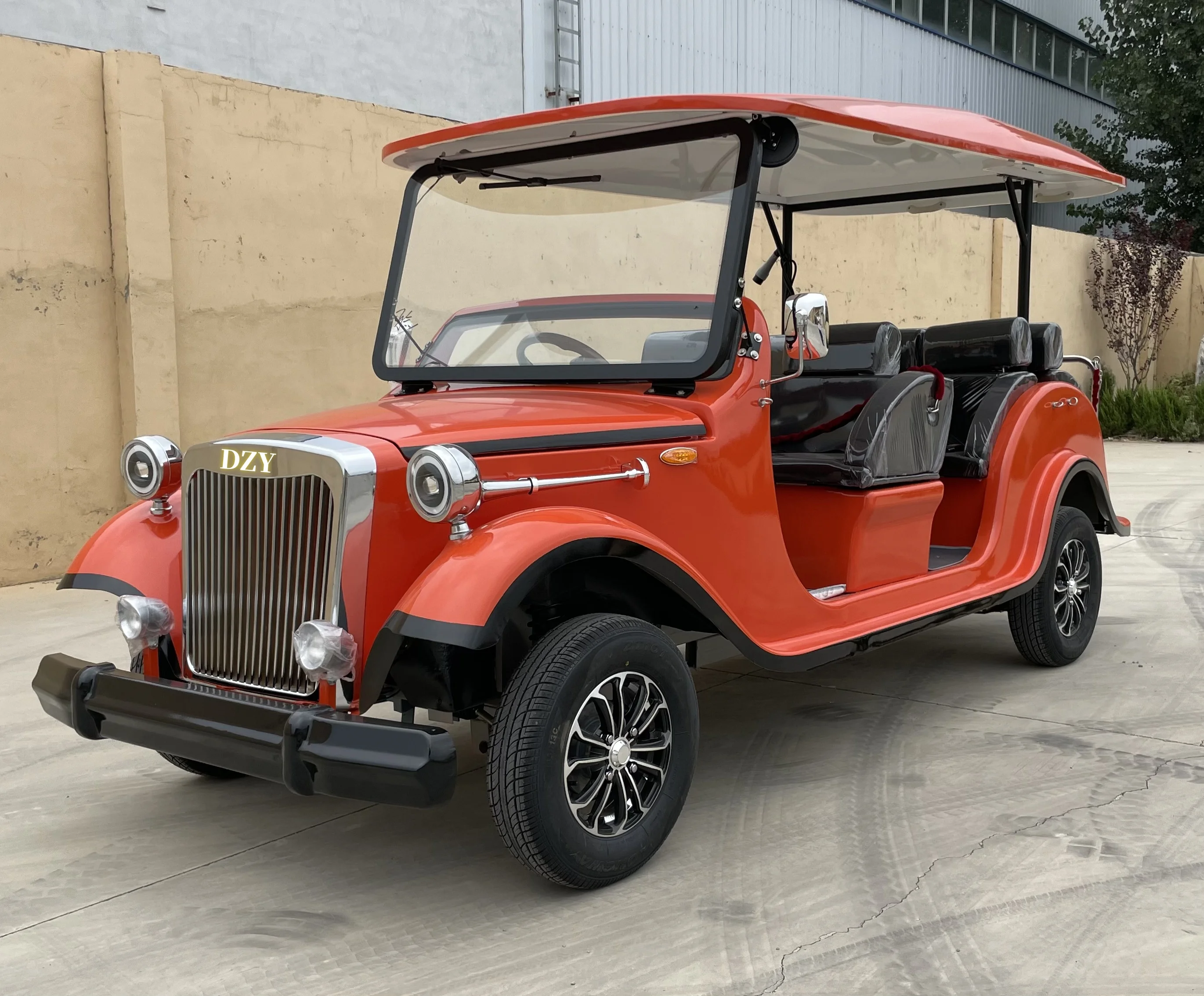 Factory luxury classic electric vehicle sightseeing tour bus, retro ...