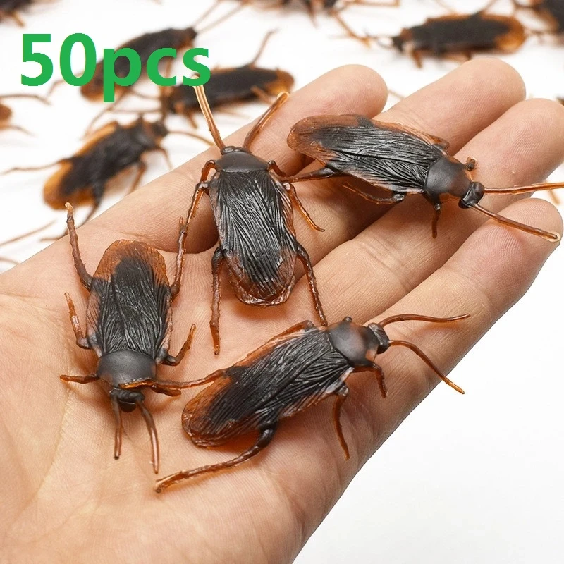 5-50pcs Halloween Gadget Plastic Cockroaches Joke Decoration Props ...