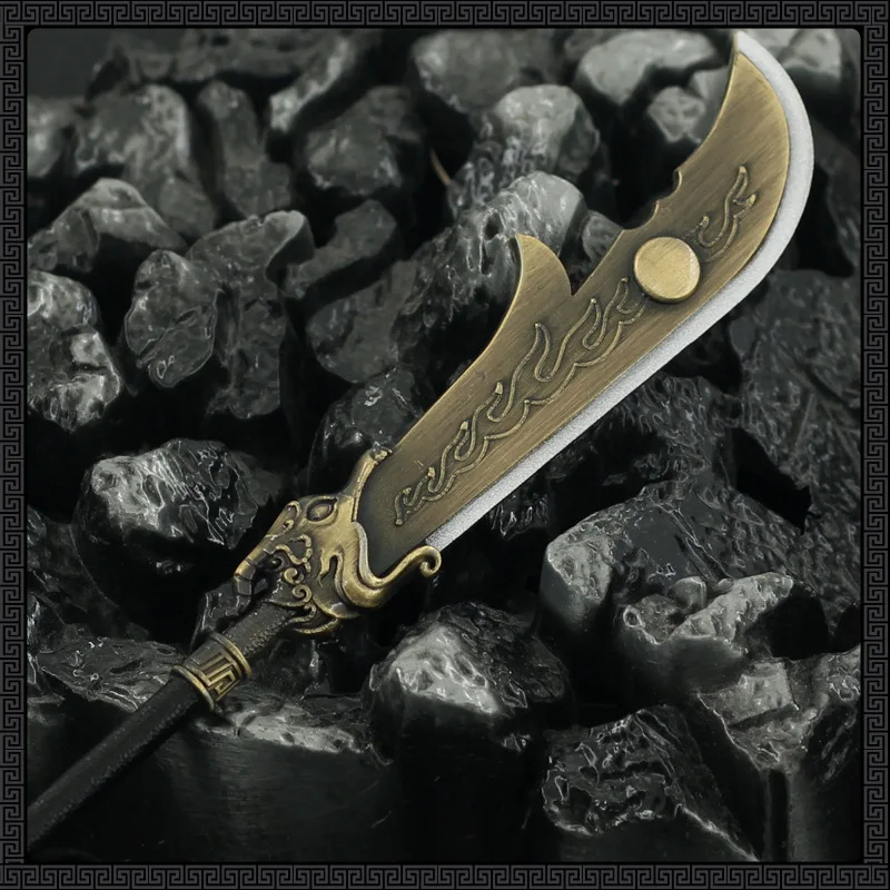 Green Dragon Crescent Blade Replica
