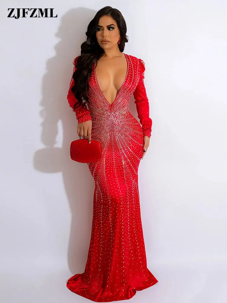 Gorgeous Hot Drill Rhinestones Diamond Floor Length Mermaid Dresses Vintage Cleavage V Neckline ...
