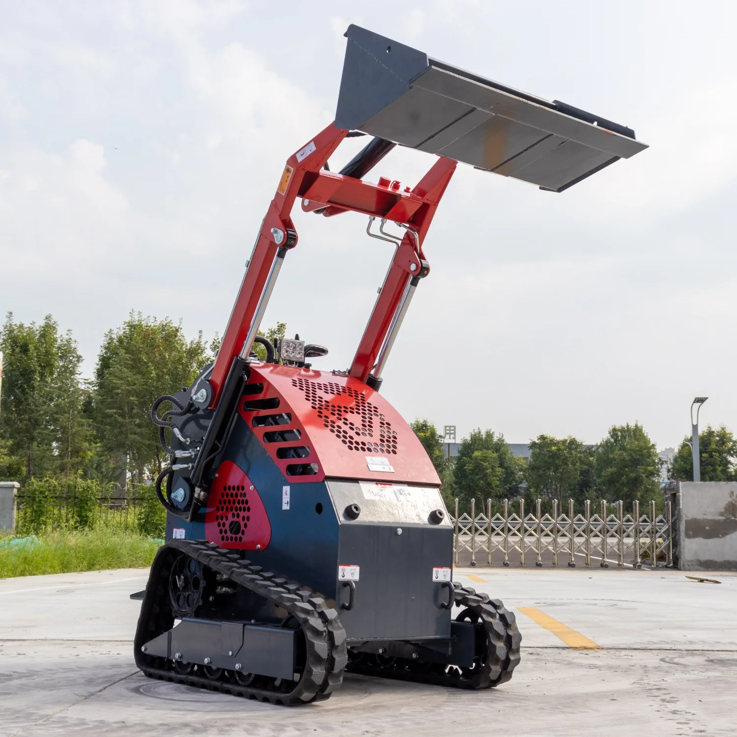 Small-Gasoline-Diesel-Skid-Steer-Walk-Behind-Crawler-Mini-Skid-Steer ...