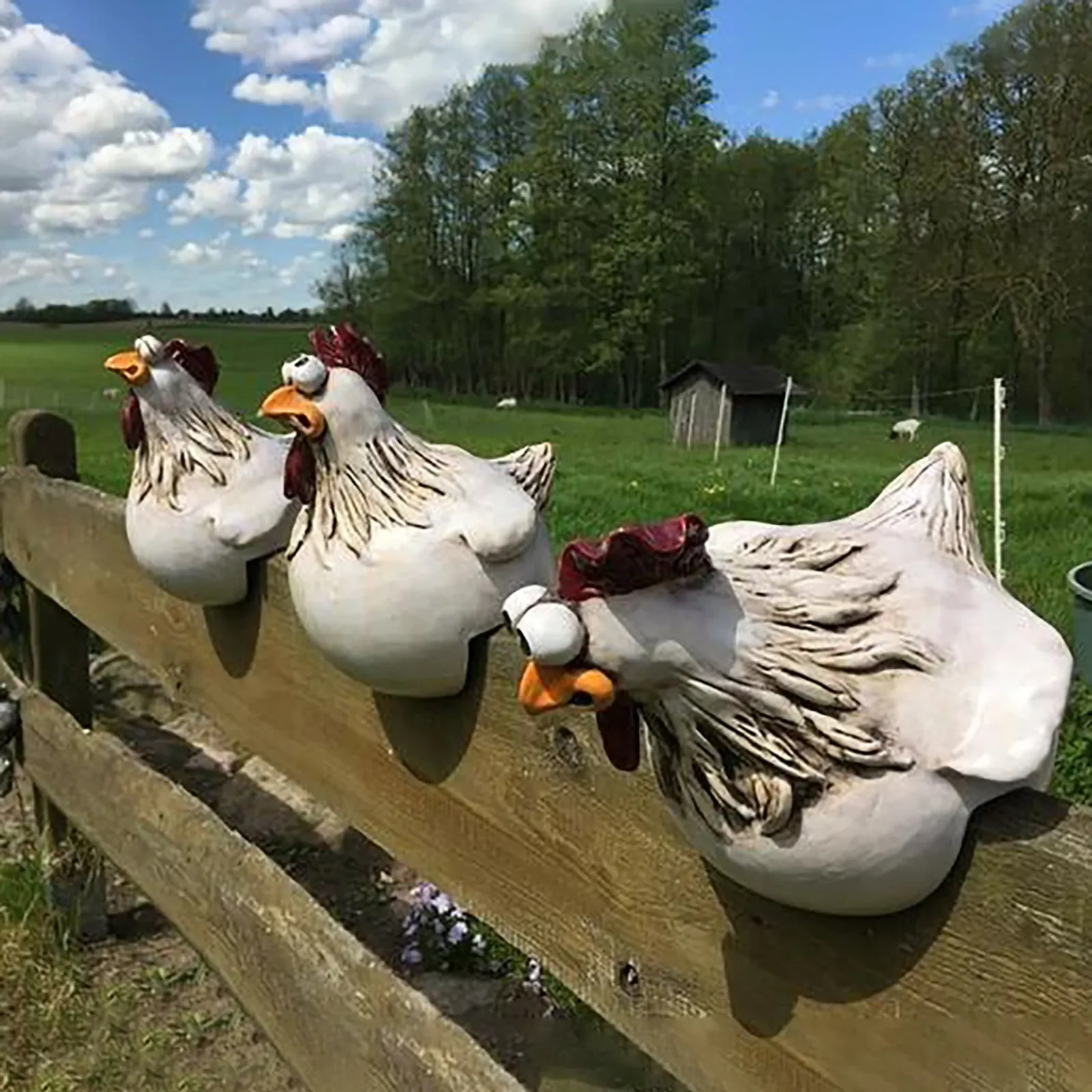 Estatuas-de-pollo-sentado-en-valla-arte-de-pared-de-gallo-esculturas-de ...