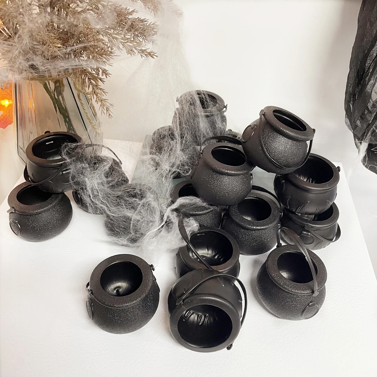 5/10pcs Mini Halloween Candy Bucket Pot Witch Skeleton Cauldron Holder ...
