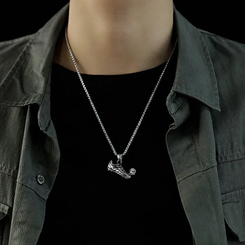 Men-s-pendant-fan-athlete-sneaker-pendant-necklace-hip-hop-style.jpg
