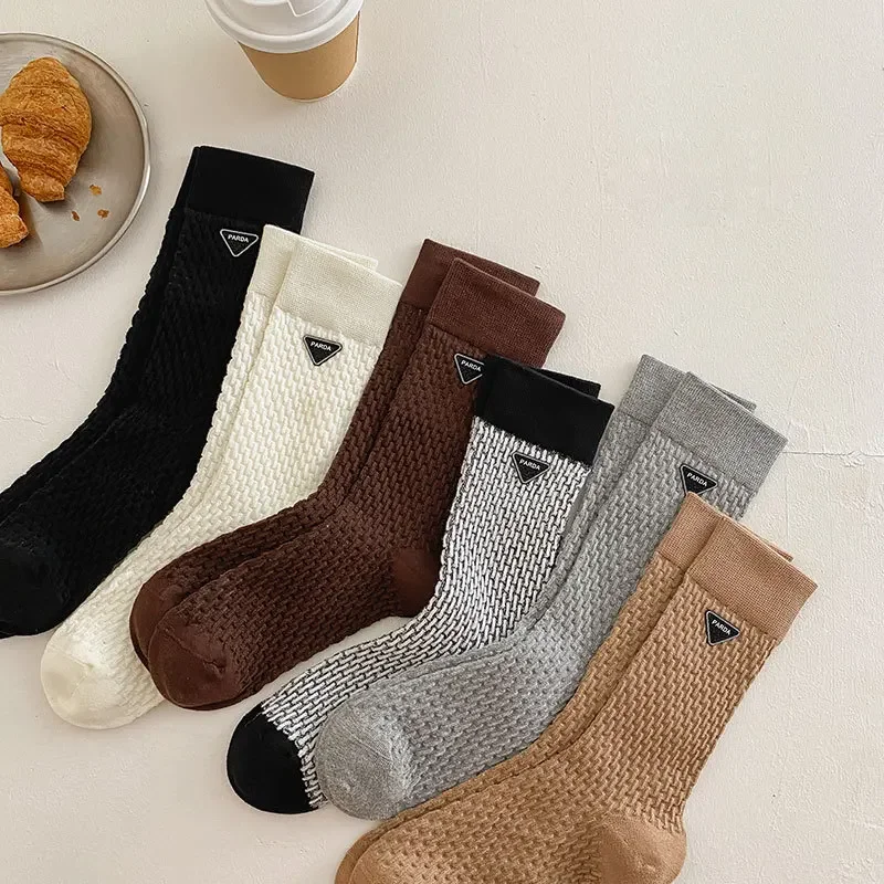 2023-New-Triangle-Label-Socks-Brand-Designer-Europe-Letter-Luxury ...