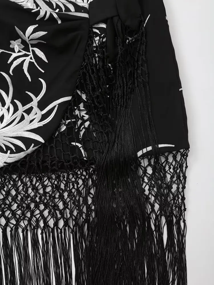 TRAF Floral Embroidery Tassels Hem Women Mini Skirt Traf Summer ...