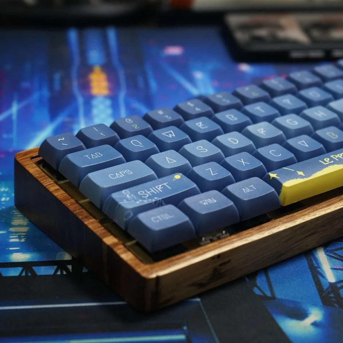 Blue-Keycap-for-Mechanical-Keyboard-127-Keys-XDA-Profile-PBT-Dye ...