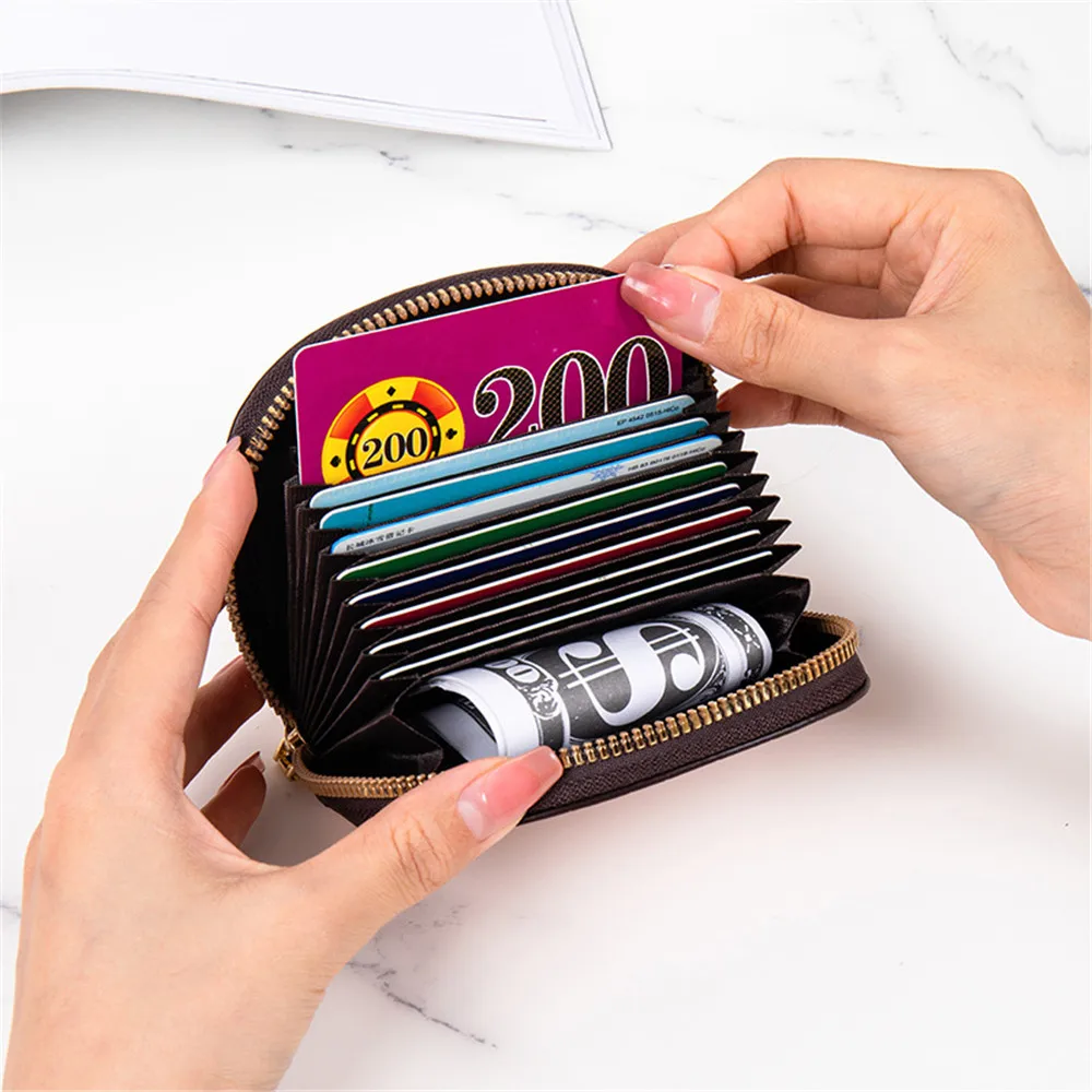 Wallet credit store