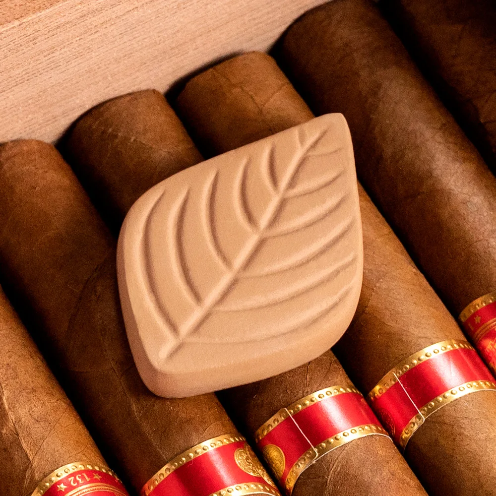 Clay-Cigar-Humidifier-Reusable-Humidifiers-Leaf-Round-Shape-Pipe ...