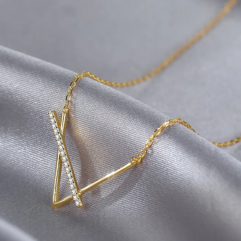 New-Charm-Necklace-Delicate-V-Shaped-Pendant-Shiny-Zirconia-Collarbone ...