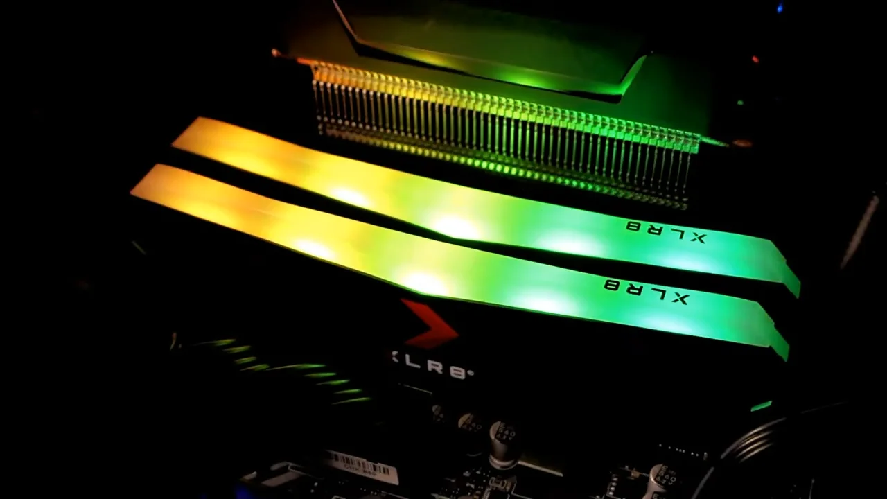 Pny Desktop Ram 8Gb Xlr8 Ddr4 3200Mhz RGB Gaming | CL16 | 1.35V | 288 ...