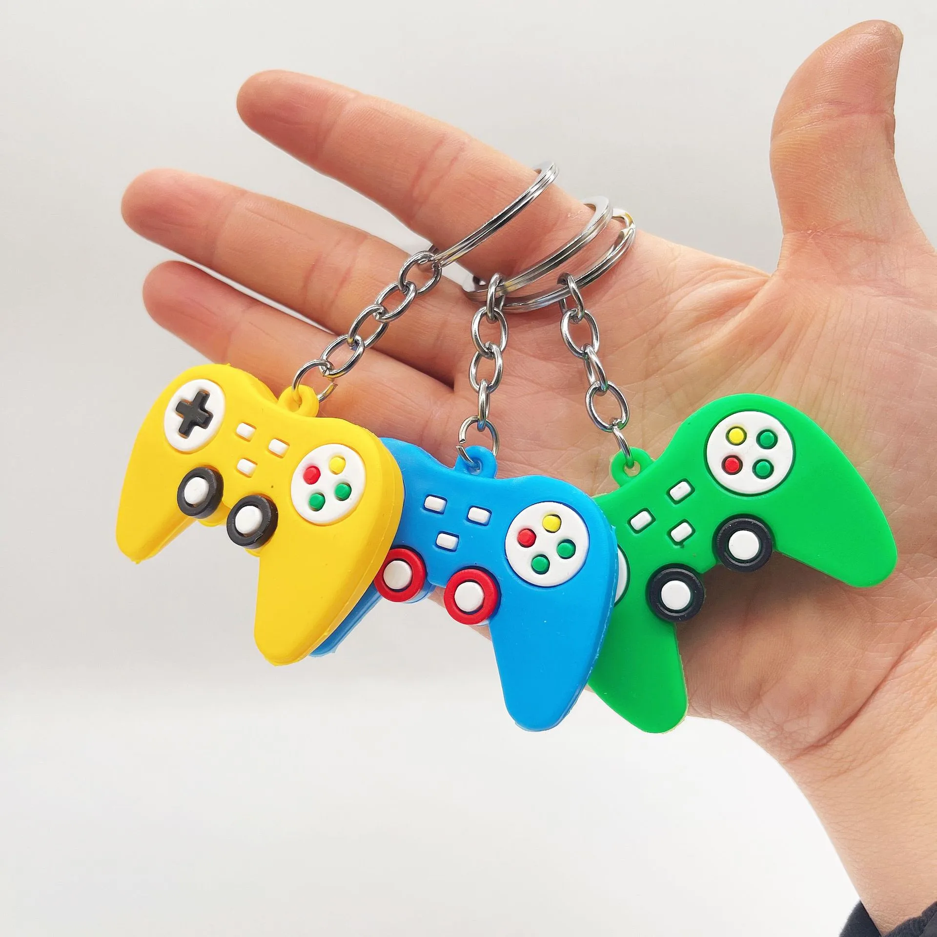 Game Machine Keychain & Keyring Cute Gamepad Boyfriend Joystick Key ...
