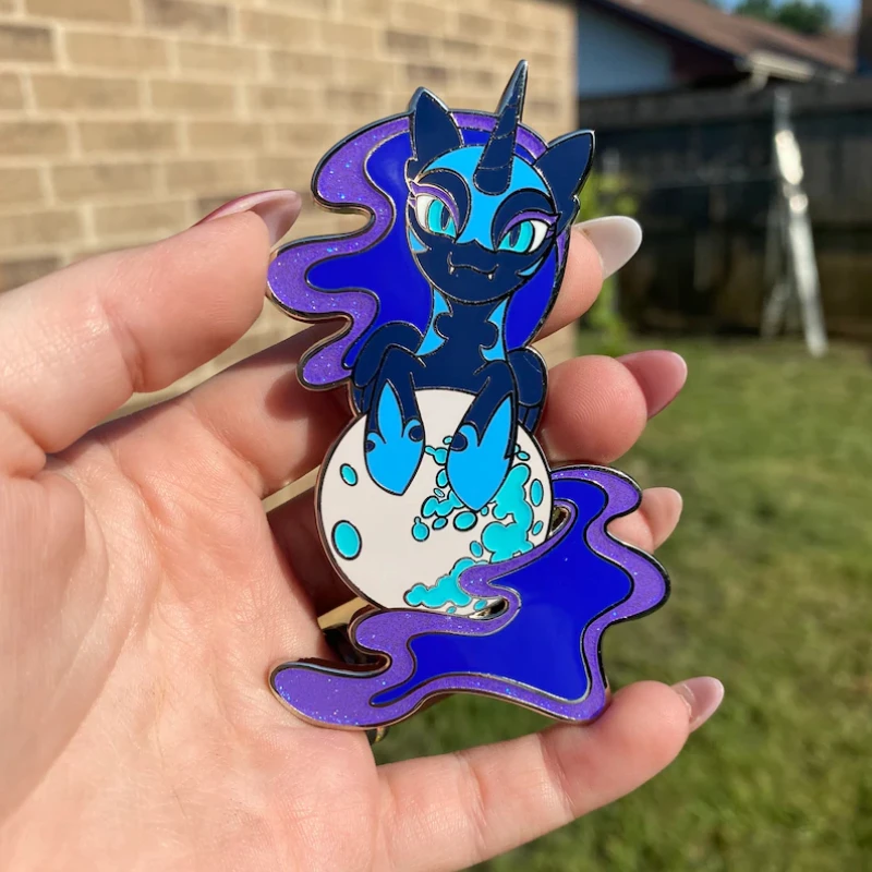 Nightmare Moon Enamel Pin 3cm|Brooches| - AliExpress