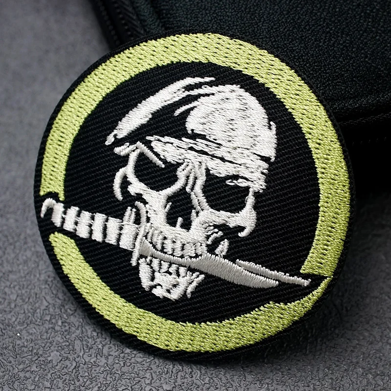 Skull Patches Size:6.0x6.0cm Iron On Cloth Embroidered Applique Sewing ...