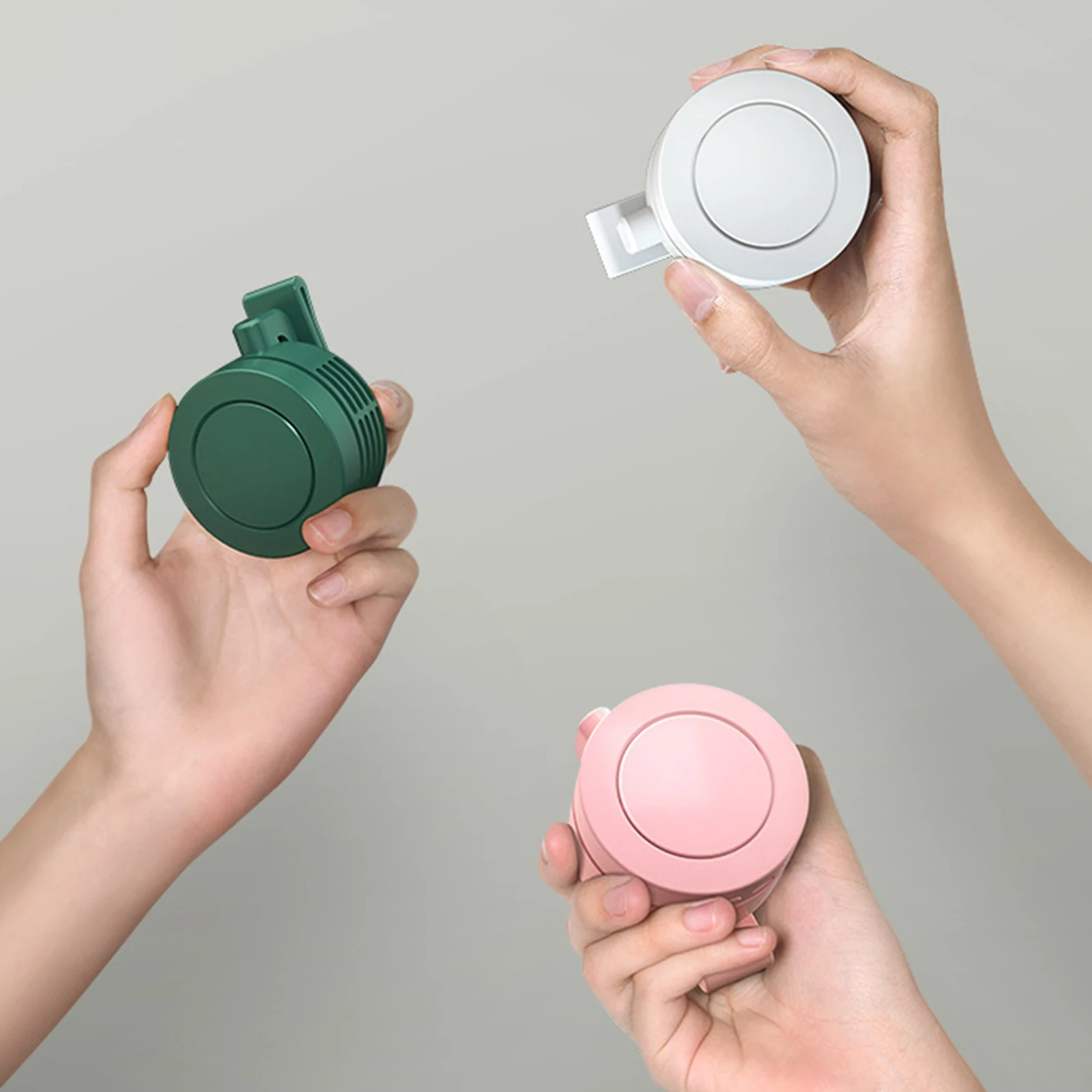 360 Adjustable WindVaneless Mini Clip Fan Neck Waist Fan Air Cooling ...