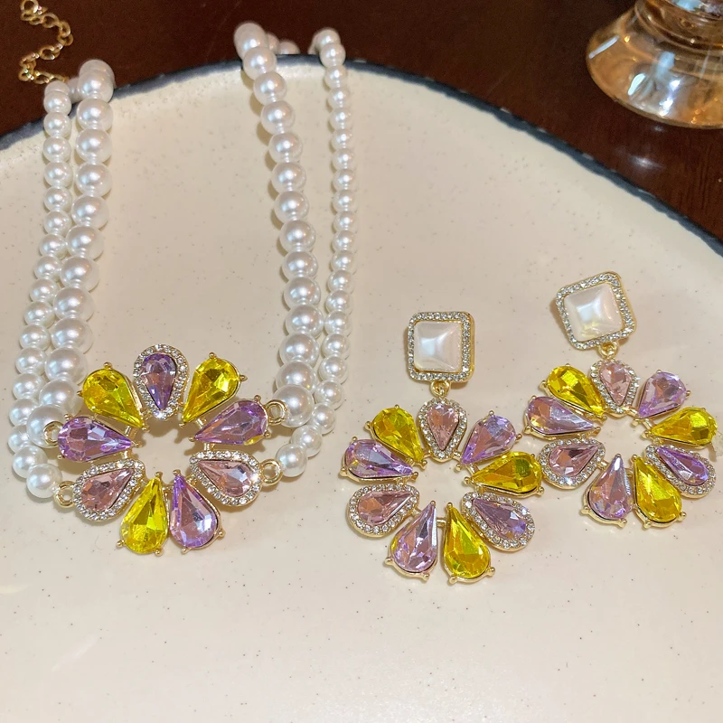 Fashionable-Flower-Pendant-Necklace-Drop-Earrings-Jewelry-Set ...