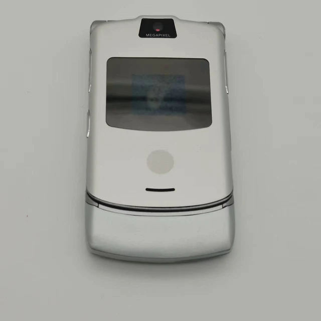 Motorola RAZR V3 -Original Unlocked 2.2 inches GSM 850 / 900 / 1800 ...