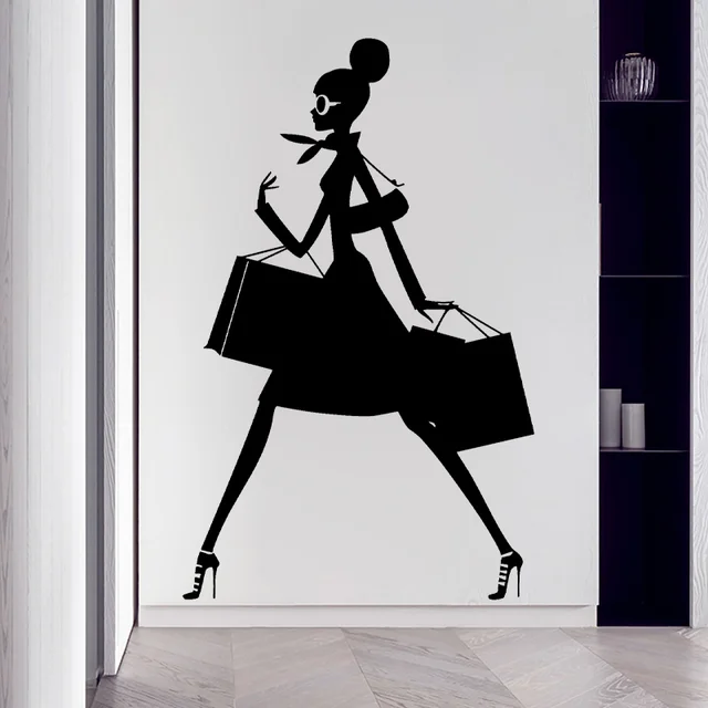 Silhouette Donna Moda D'Andrea Collection (@dandrea.collection)