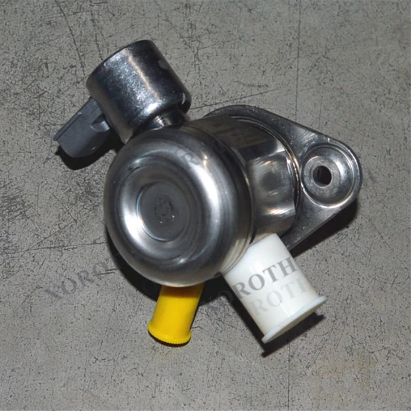 Genuine-Quality-Parts-High-Pressure-Fuel-Pump-Assy-15210-68M00-For ...