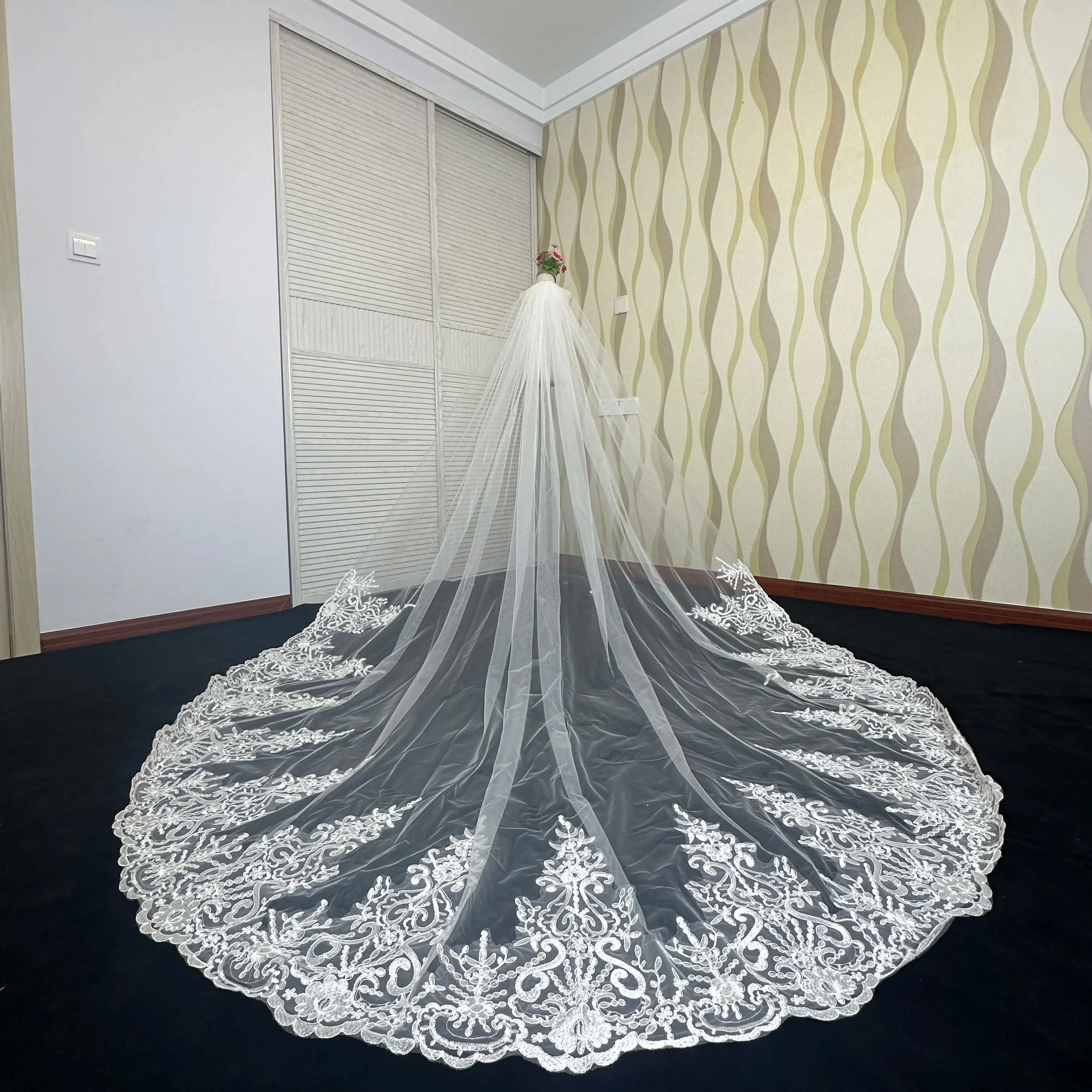 Real-Photos-Long-Lace-Bridal-Veil-with-Comb-3-5-Meters-1-Layer ...