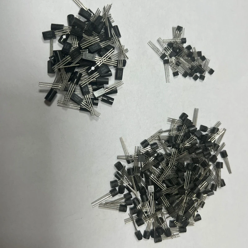 20PCS-LOT-2N5245-J304-2SC5075-2N3820-PN4250A-2SB716-PN100-2SK44-MPSA64.jpg