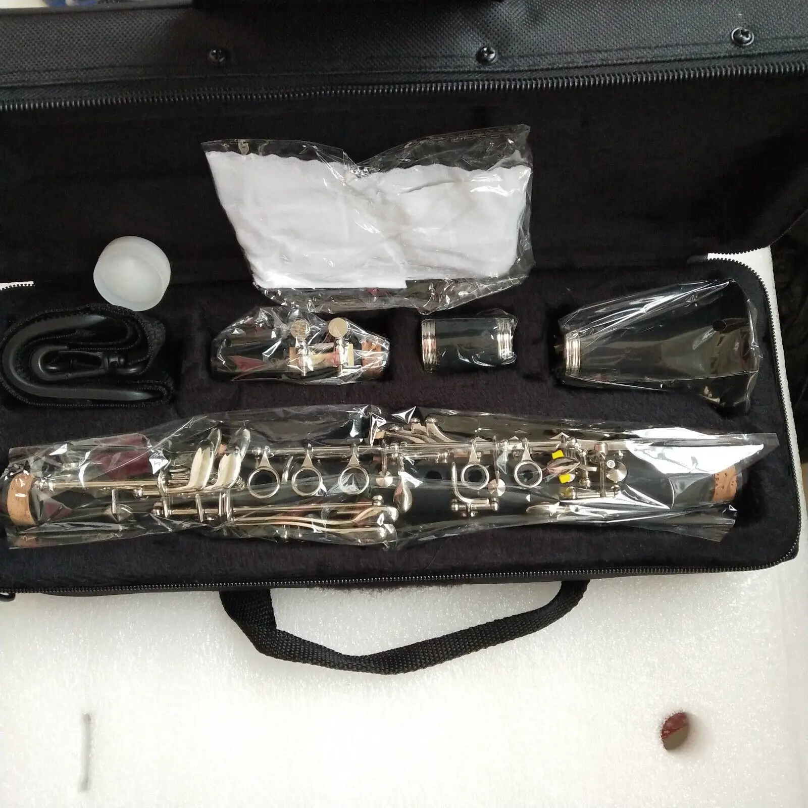 Eb-Key-Clarinet-with-Case-Good-Material-and-Sound.jpg
