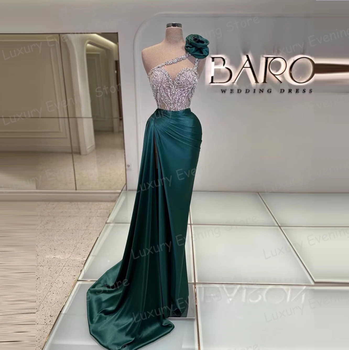 Robes-de-soir-e-sir-ne-pour-femmes-vider-sans-bretelles-une-initi-e ...