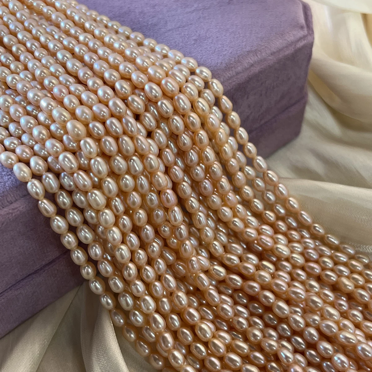 AAA 4-5mm High-Quality Pink Rice-Shaped Natural Freshwater Pearl Semi ...