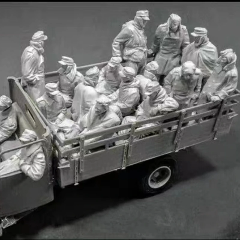 1/35 Resin Figure Model Kit Collection Kit Wwii Captured Soldiers 16 ...