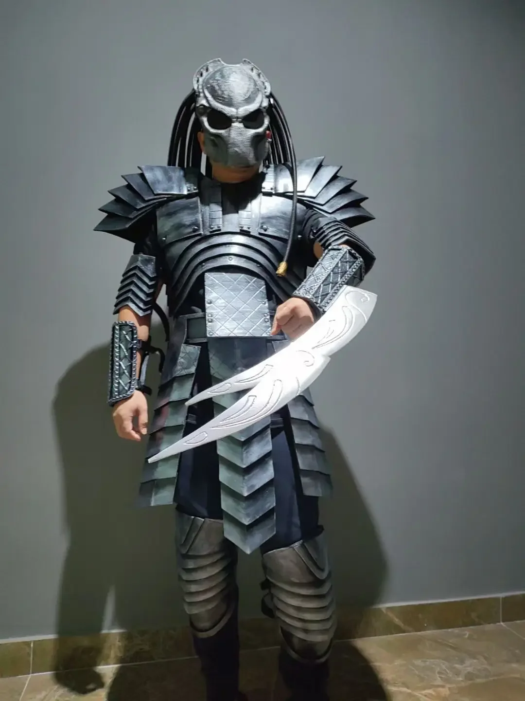 Frastagliato-Warrior-Armor-Cosplay-Wear-Halloween-Alien-Predator ...