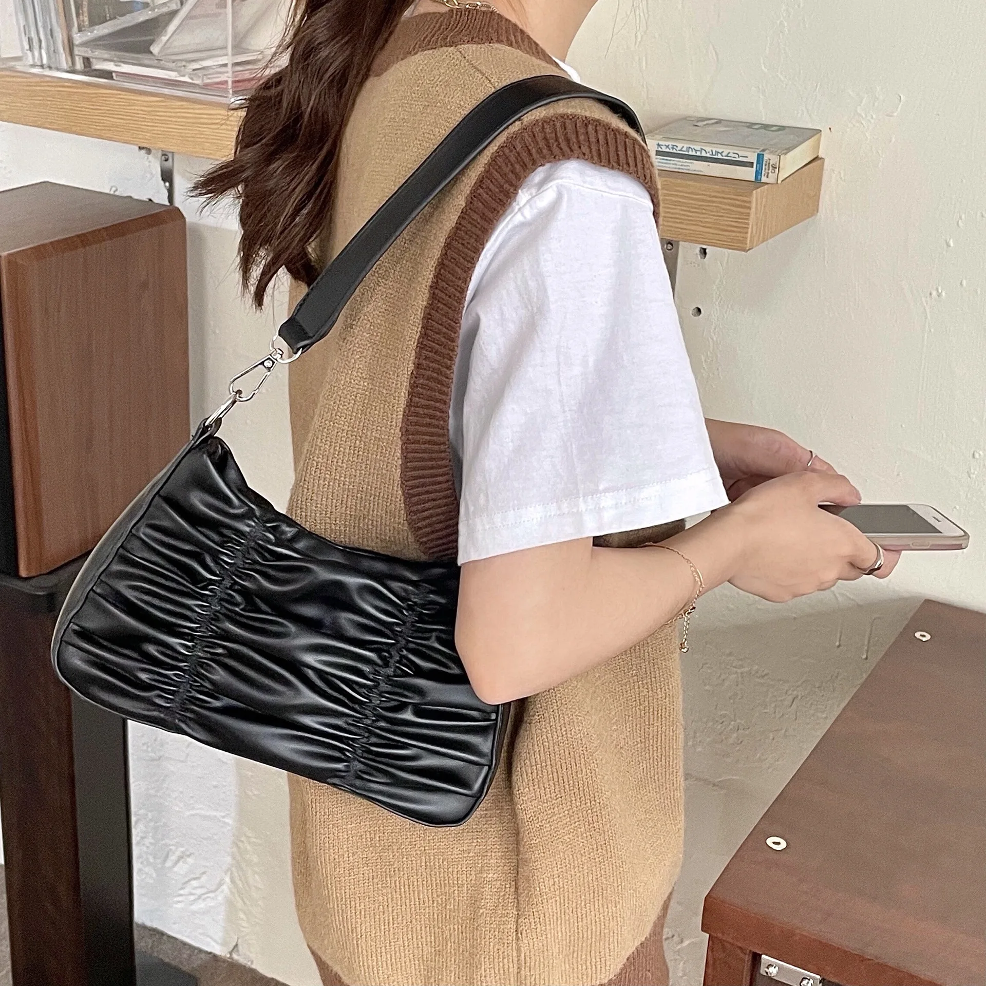 Luxury-Design-Shoulder-Bags-For-Women-PU-Leather-Pleated-Underarm-Bag ...