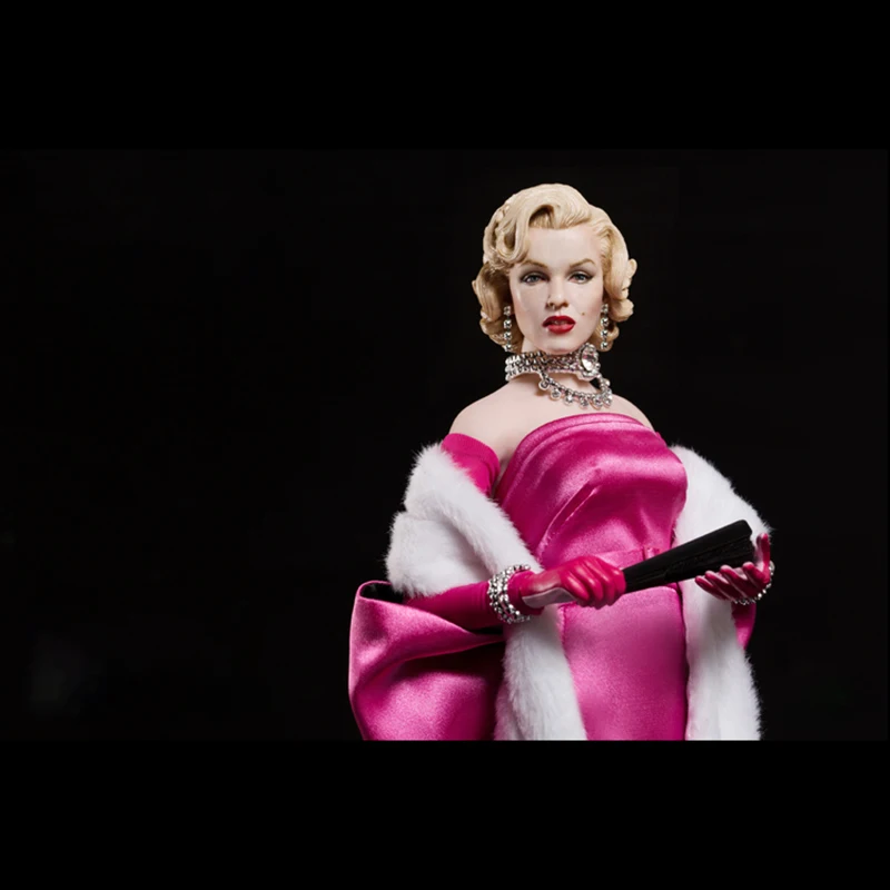 Marilyn Monroe Full Figured