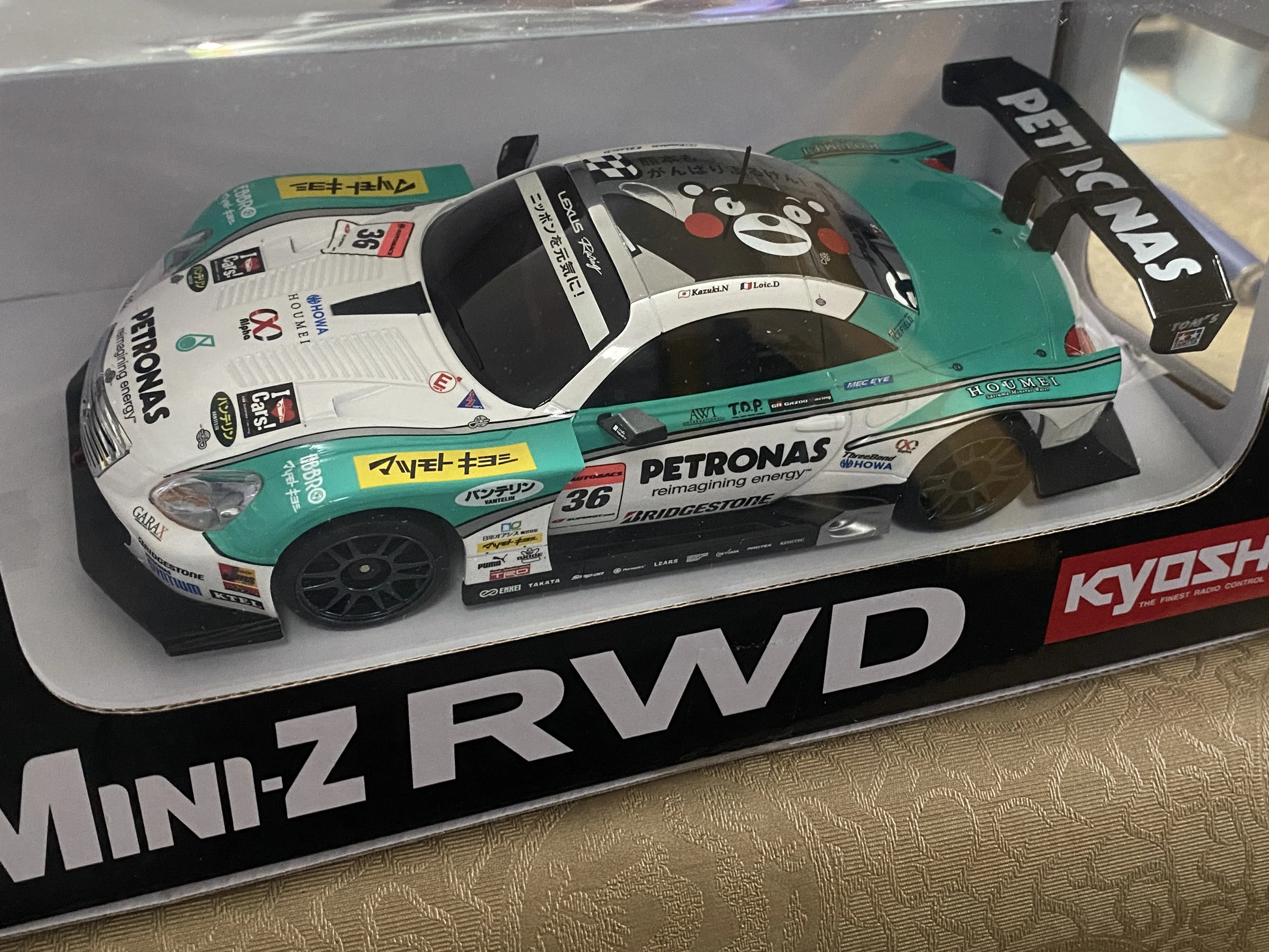 Rc-Mini-Z-Rwd-Series-Petronas-Toms-Sc430-2012-Readyset-32326Pt.jpg