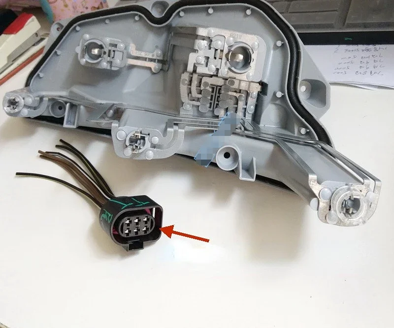 For-Audi-TT-TTS-Original-Rear-Tail-Light-Plug-Tail-Brake-Light-Plug ...