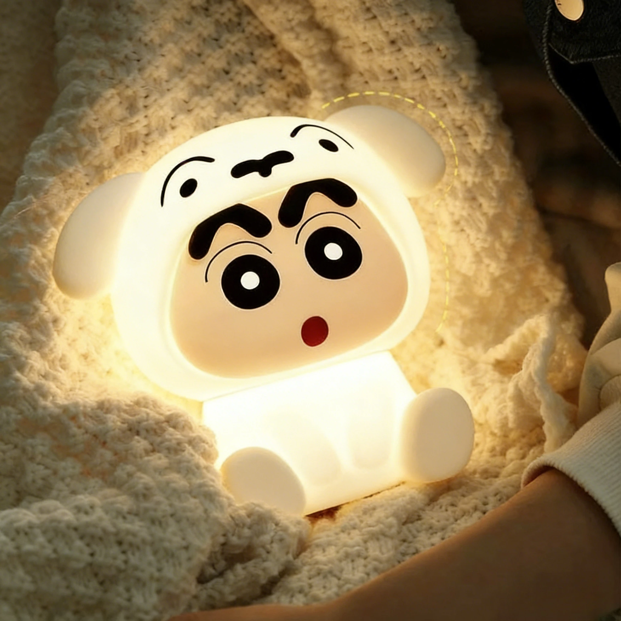 Crayon Shin-Chan Night Light Toy Shin-chan Glowing Lamp Bedside ...