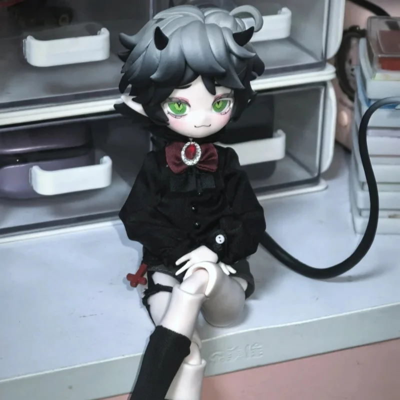 Cooze 1/8 Bjd Devil'S Horns caja ciega adorno de muñeca móvil juguetes ...