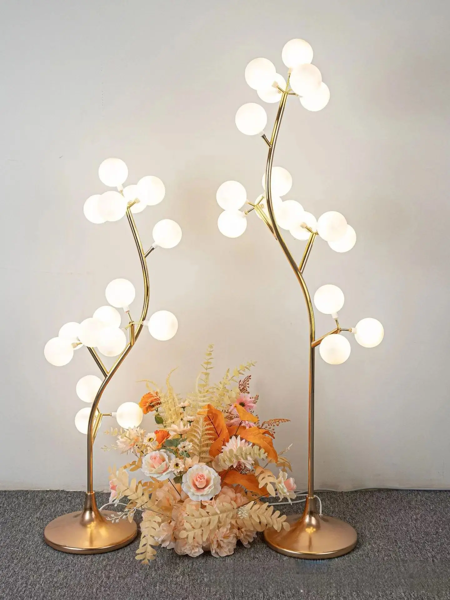 4PCS-8PCS-16Arms-Cotto-Tree-Shining-Road-Guide-Lamps-Modern-T-Roadlight-Stage-Props-Birthday ...