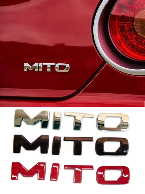 Mitos Logo Alfa Romeo Emblem Fotos Und Bildmaterial In Hoher